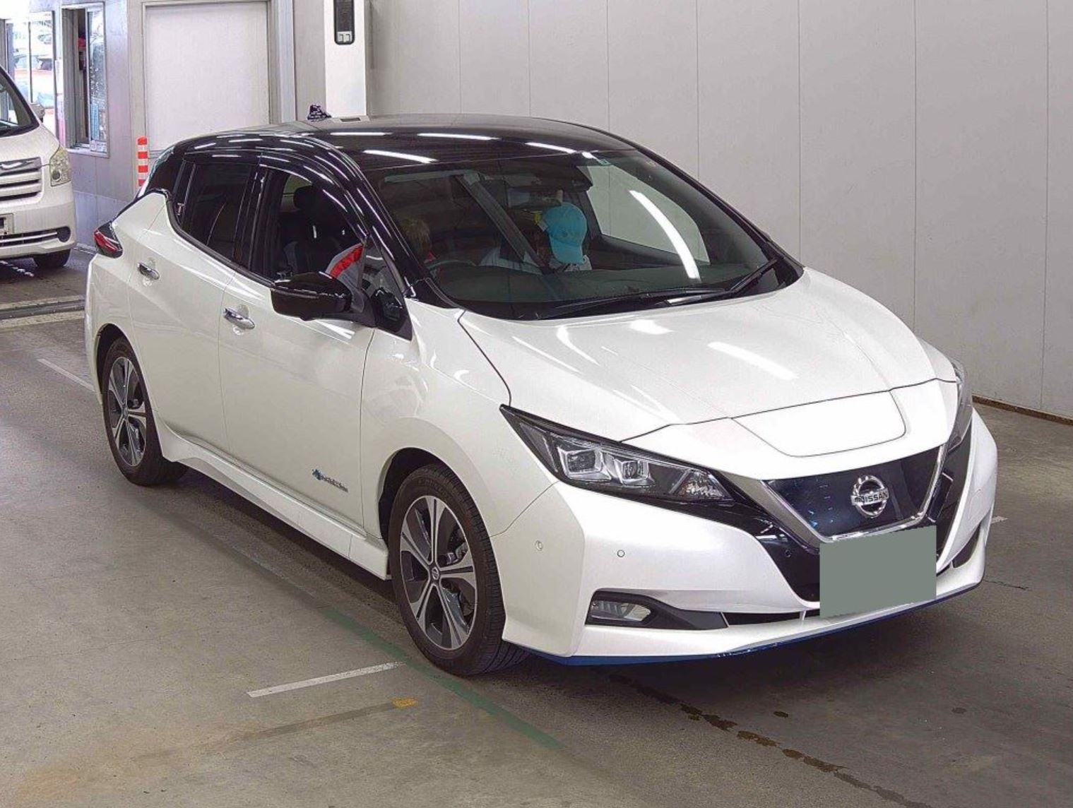 2021 Nissan Leaf ZE1 e+ 62 kWh